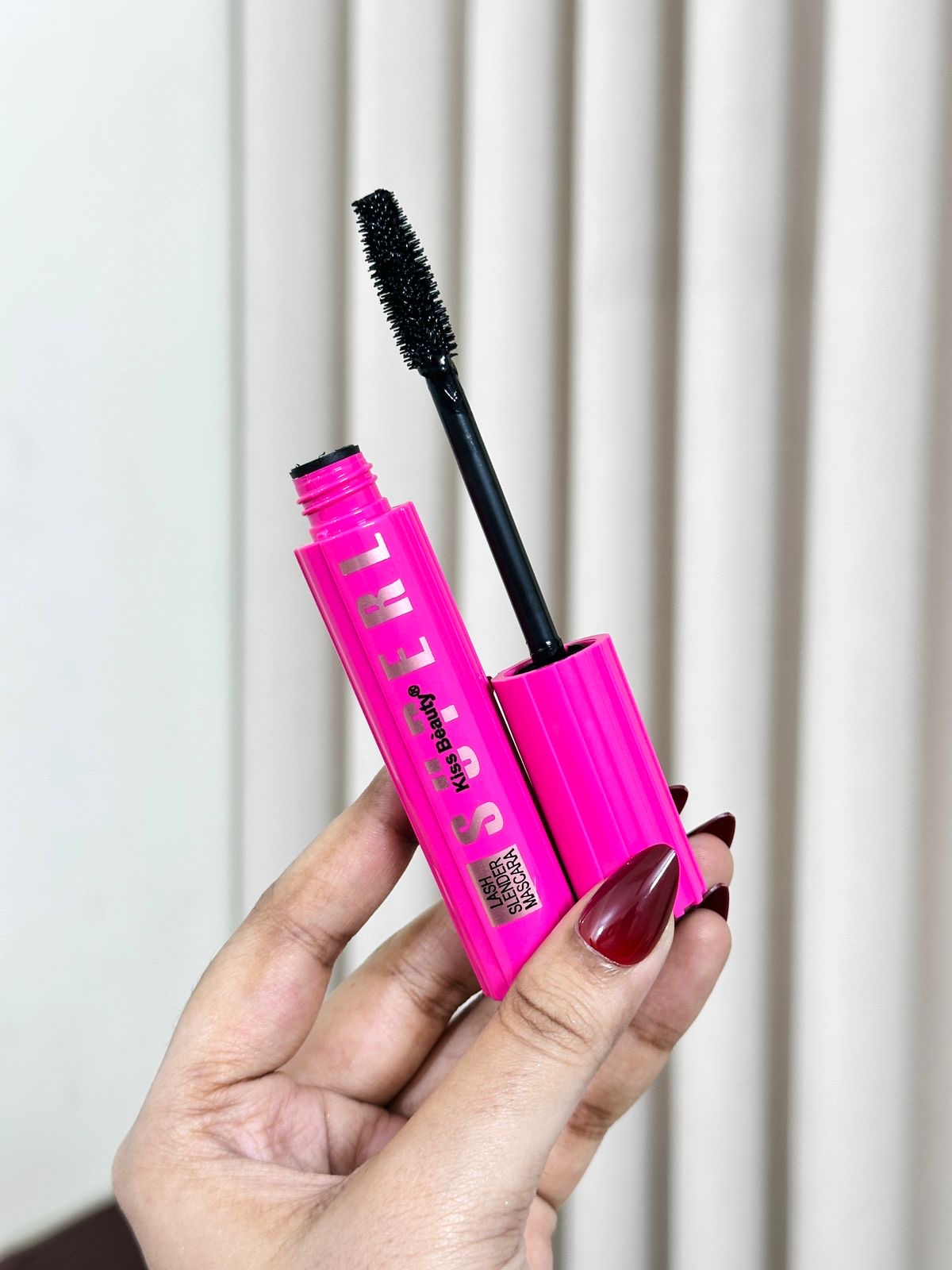 Kiss beauty Hing Volume Maskara | Cute Stuffs